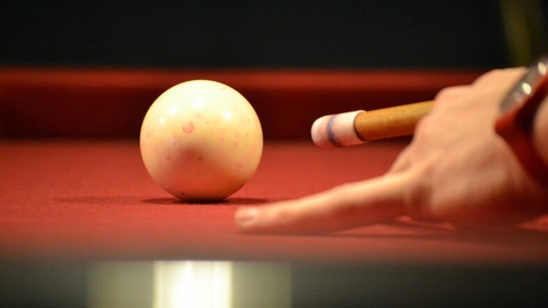 Billard Aufbau: Regeln, Anleitung und 5 geniale Tipps